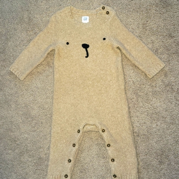 GAP | One Pieces | Baby Gap 36 Months Fuzzy Bear Jumpsuit | Poshmark